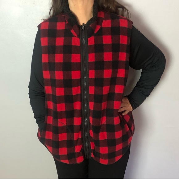 NorthStyle | Jackets & Coats | North Style Buffalo Check Fleece Vest ...
